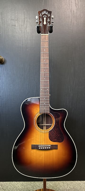 Guild OM-140CE Orchestra Cutaway | Reverb UK