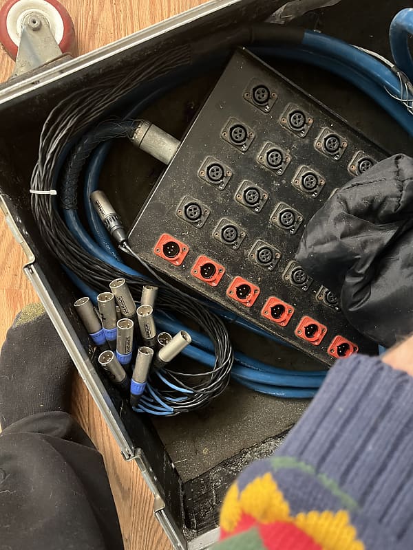 Whirlwind Medusa 24x6 splitter snake w/ case | Reverb