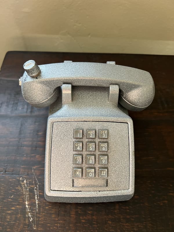 Lo Fi telephone microphone | Reverb