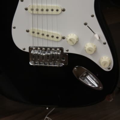 Peavey Raptor-1 International Series Electric Guitar, Black | Reverb