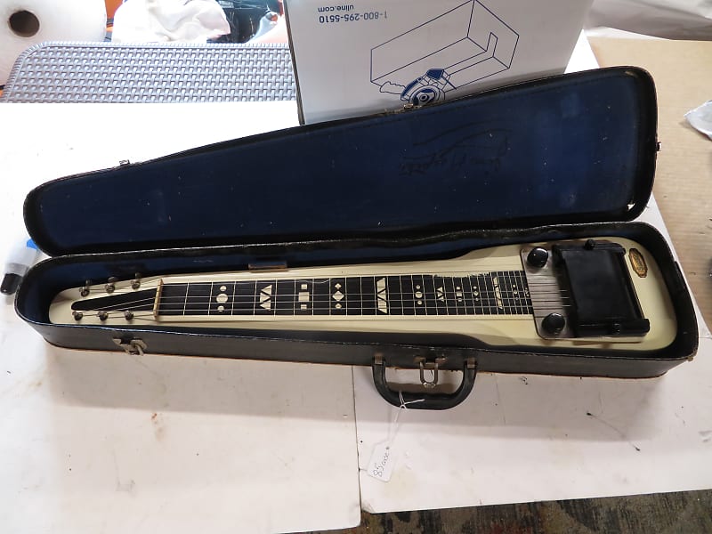 Supro Comet? early 1960's - standard | Reverb