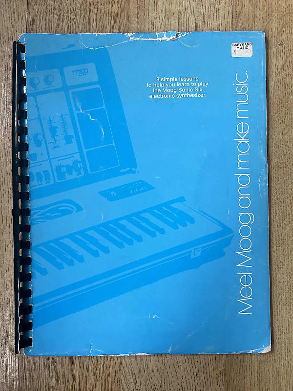 Moog Sonic Six - "Meet Moog and Make Music" Learn how to play | Reverb