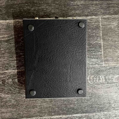 Electro-Harmonix Attack Equalizer 1975 + Box 1975 | Reverb