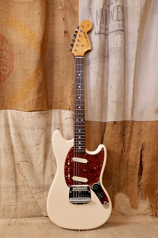 Fender MIJ 60's Reissue Mustang 2016 - Vintage White | Reverb UK