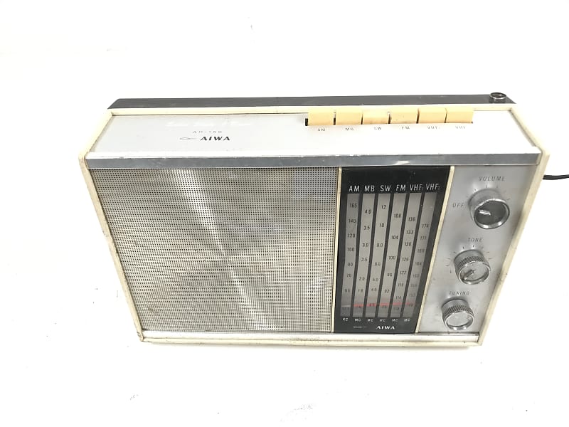 Aiwa AR-158 Vintage Radio | Reverb