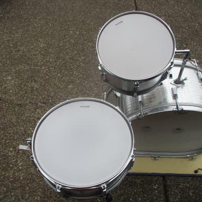 Vox Telstar 4-Piece Drum Kit, Trixon Reissue, Flat Tire Bass | Reverb