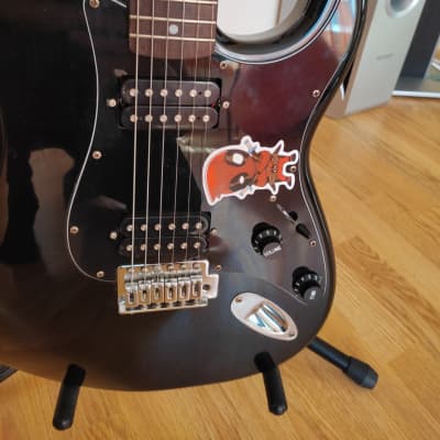 Stagg S300 (S300, S300RDS) Stratocaster Type Guitar two | Reverb