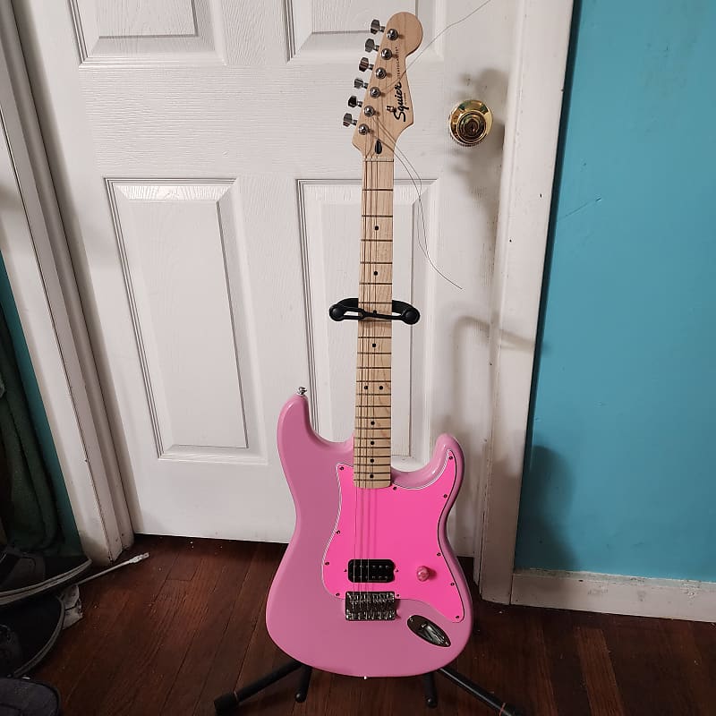 Fender Squier Sonic Flash Pink Tom Delonge Stratocaster | Reverb