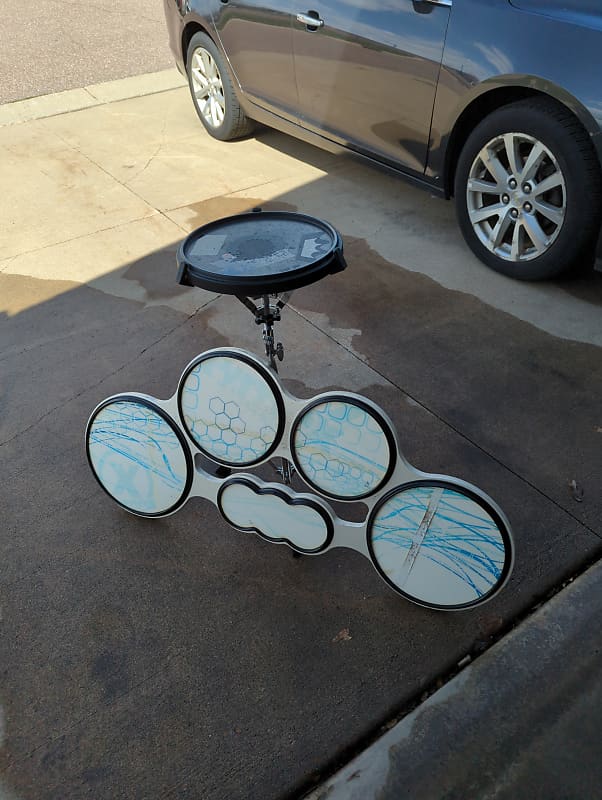 Xymox Quad Pad and snare pad with stand | Reverb