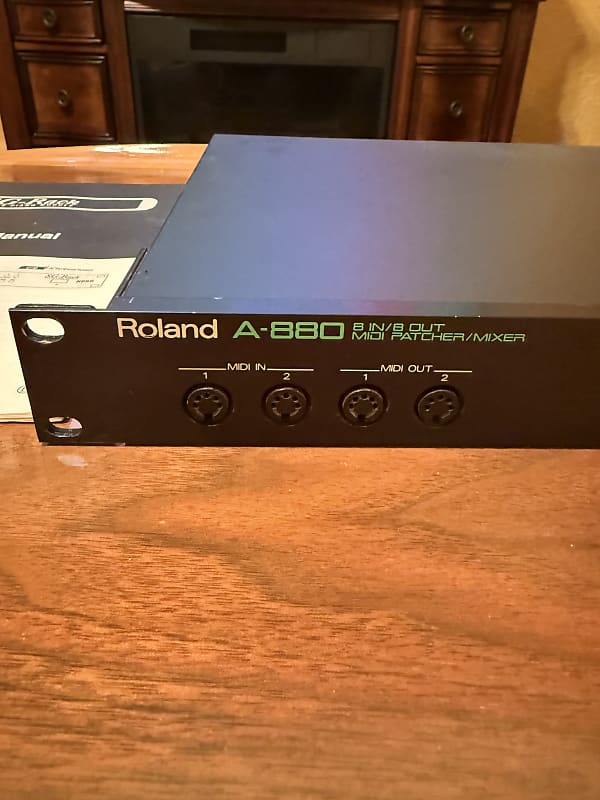 Roland A-880 Midi Patcher/Mixer | Reverb
