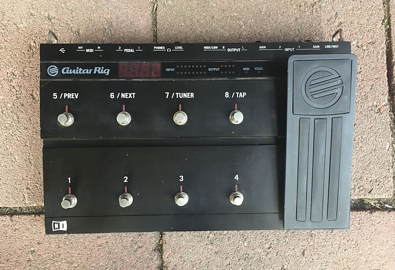 Native Instruments Rig Kontrol 3 | Reverb