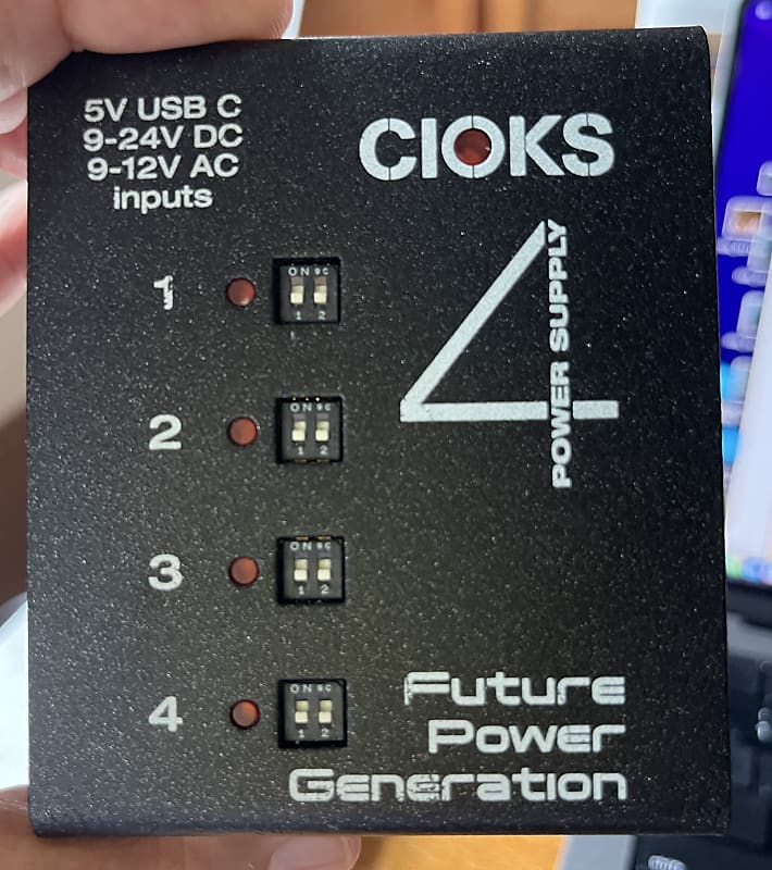 CIOKS CIOKS 4 4-output Isolated Guitar Pedal Power Supply | Reverb