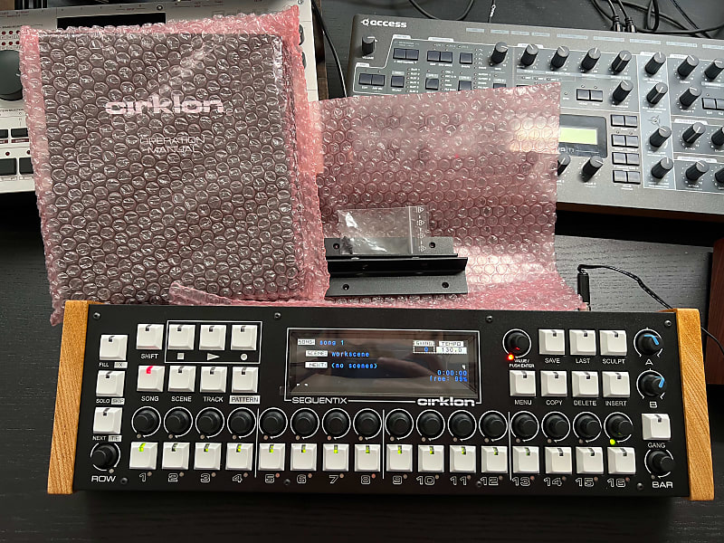 Sequentix Cirklon 2 + CVIO | Reverb