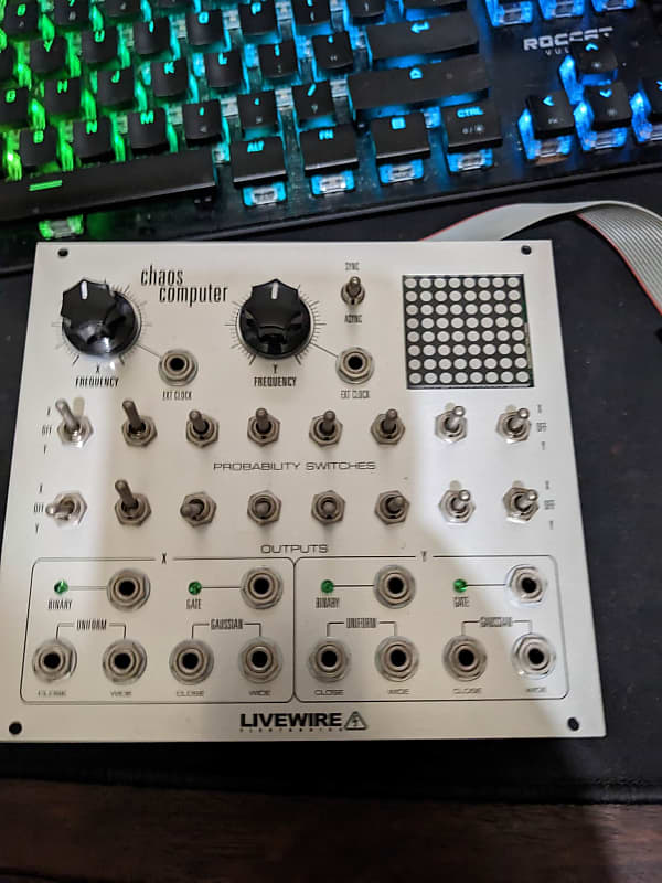Live Wire Chaos Computer - Silver | Reverb