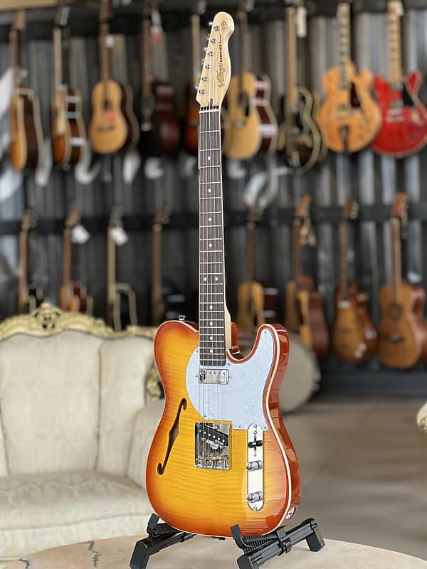 VINTAGE V72 Reissued Custom Flame Tobacco Burst | Reverb Deutschland