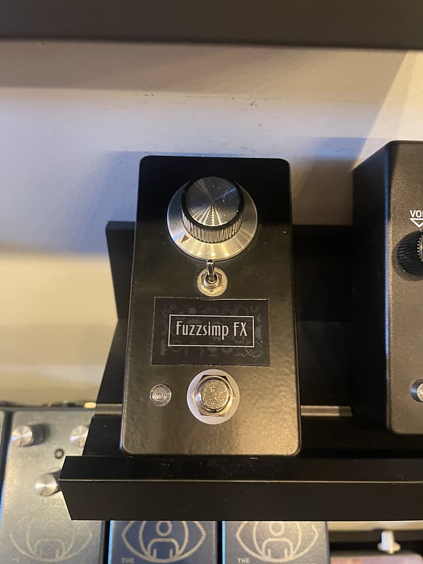 Rare Fuzzsimp Early model one knob fuzz 2010s | Reverb