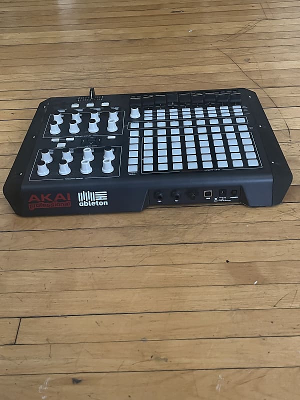 Akai APC 40 2013 | Reverb