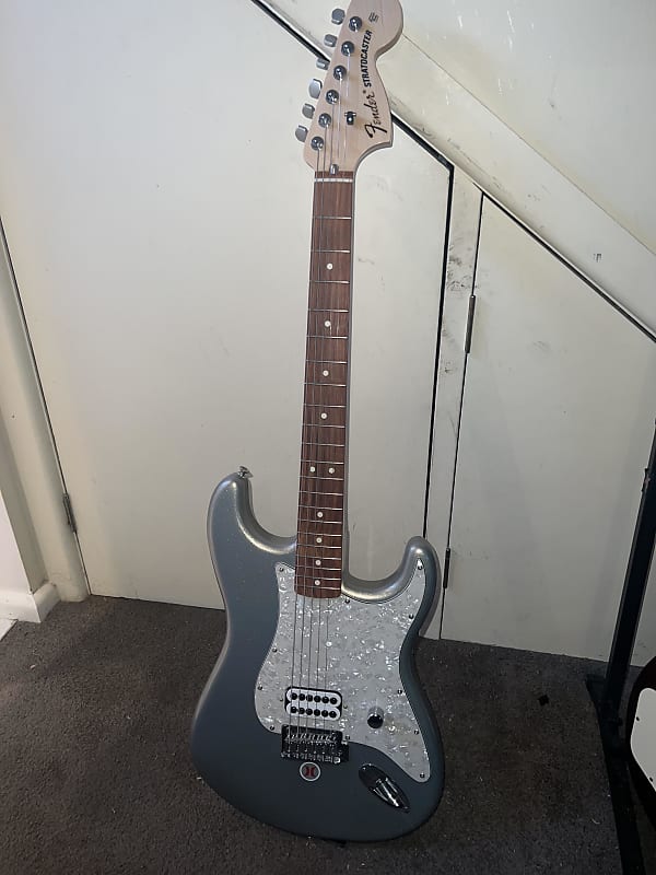Fender Stratocaster Custom Build - Tom Delonge | Reverb