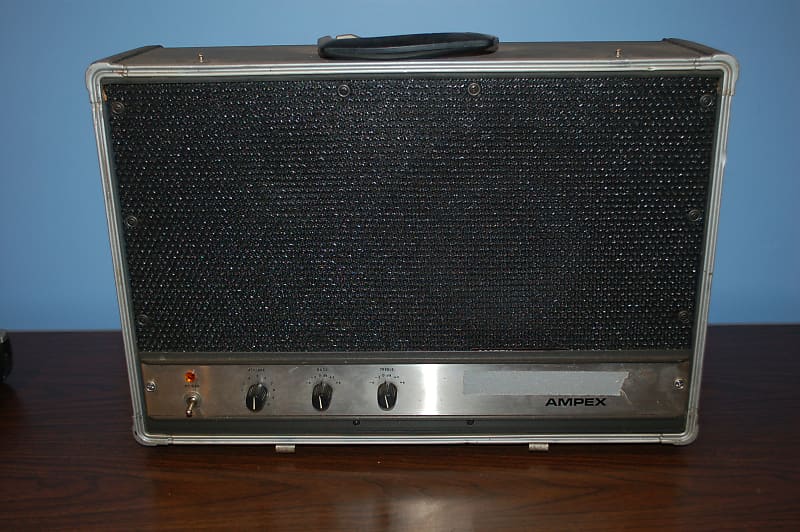 Vintage Ampex Model AA620 Portable Suitcase Amplifier Working | Reverb