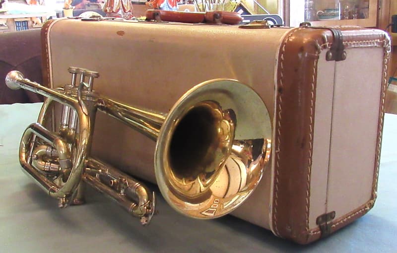 Holton Model 28 1950 Pro Cornet - Delacquered polished brass | Reverb
