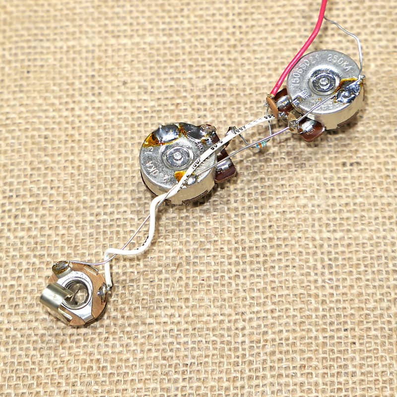 Vintage CTS 250K Pots + Switchcraft Jack | Reverb