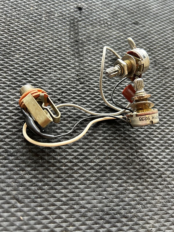 EMG Pots & Input Jack | Reverb