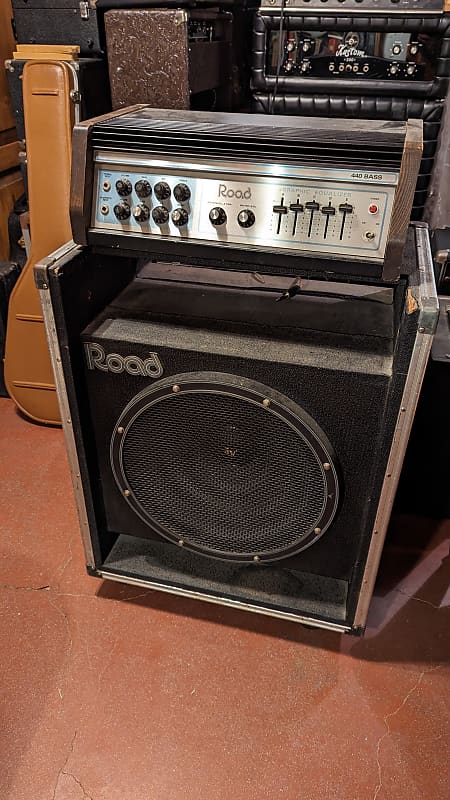1970s Road 440 Solid State Guitar/Bass Amp Head & 1x18" | Reverb