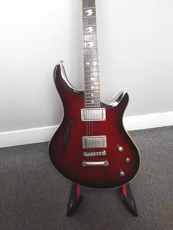 Shine SIL510 Electric Guitar Red, With F Cut Out, In | Reverb