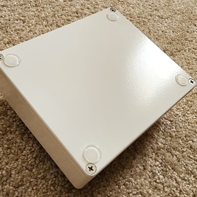 Klinger Deluxe Harmonic Fuzz Pedal 2022 Off White | Reverb