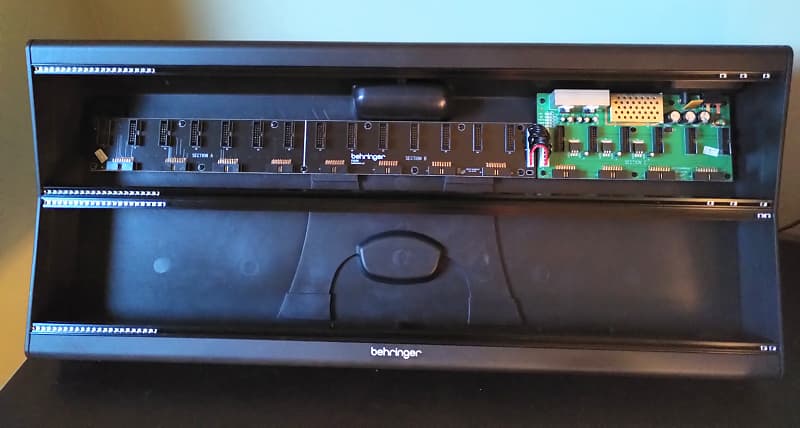 Behringer Eurorack Go 2 x 140HP Powered Modular Case | Reverb