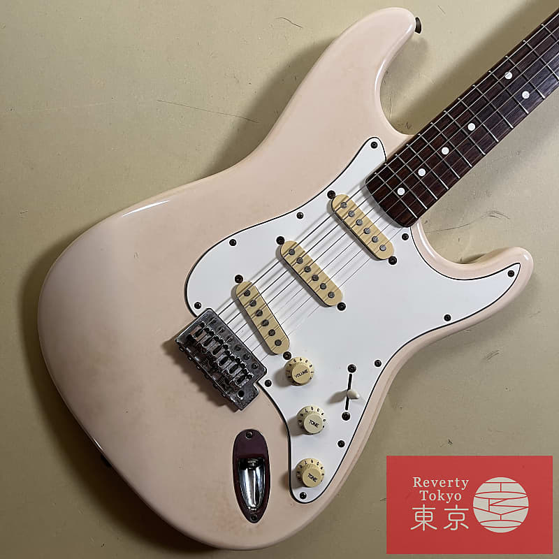 Fender Stratocaster ST-40 1990 Made in Japan | Reverb Deutschland