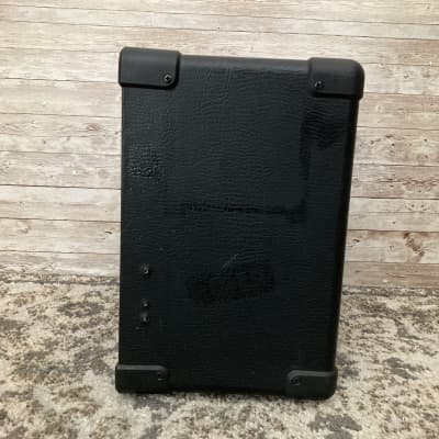 Used Kustom ARROW 16 COMBO Solid State Guitar Amp | Reverb