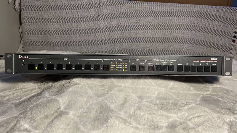 Extron IN 1508 Scaling Presentation Switcher | Reverb