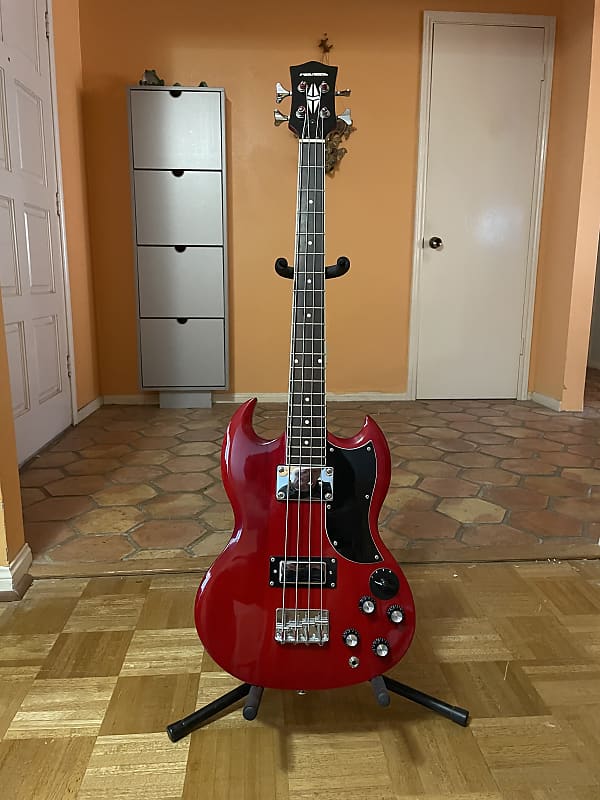 Playtech EB-3 2020 - Cherry | Reverb