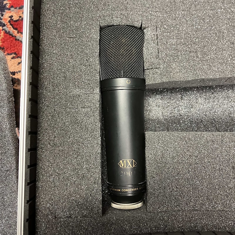 MXL 2001 Condenser Microphone | Reverb