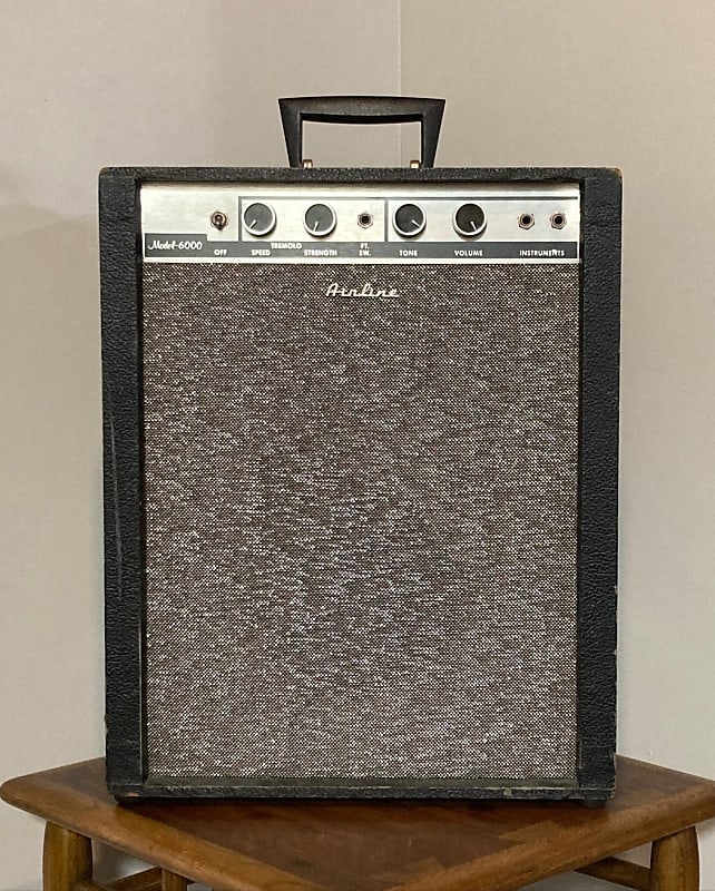 Airline Model 6000 1966 Black | Reverb