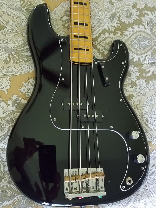 Squier by Fender 70's Precision Classic Vibe Bass 2016 Gloss | Reverb