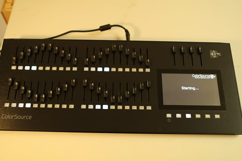 ETC Colorsource 40 | Reverb