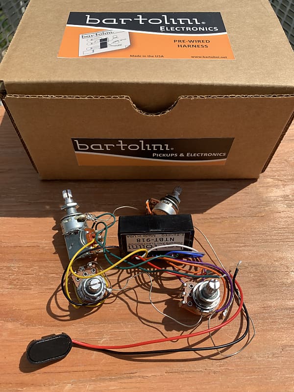 Bartolini NTBT-918 4 Knob bass preamp | Reverb