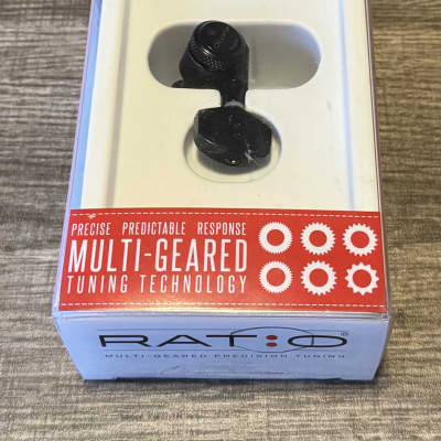 Graph Tech Ratio 3x3 Locking Tuners - PRL-8311-B0 - Black | Reverb
