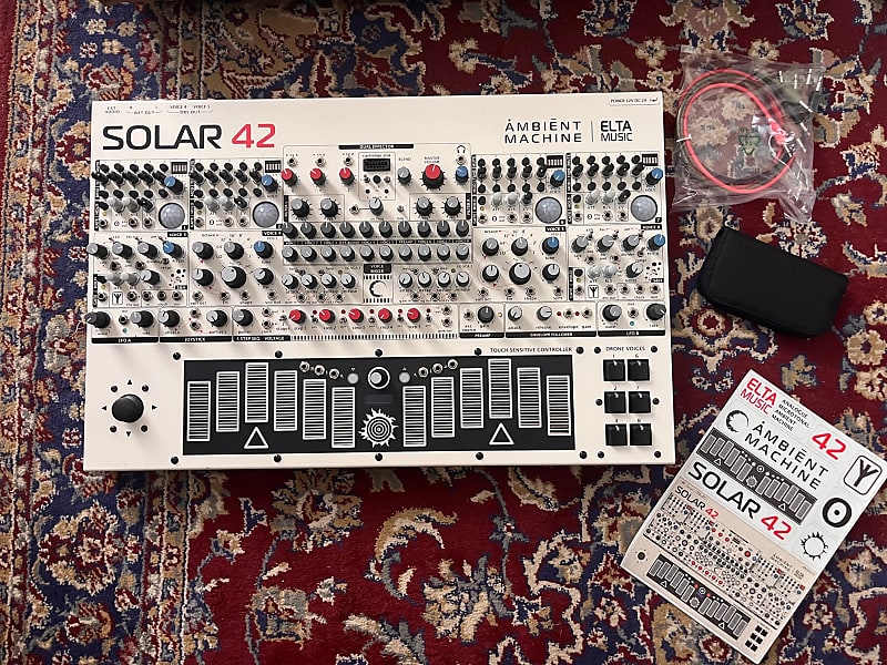 Elta Solar 42 - White | Reverb