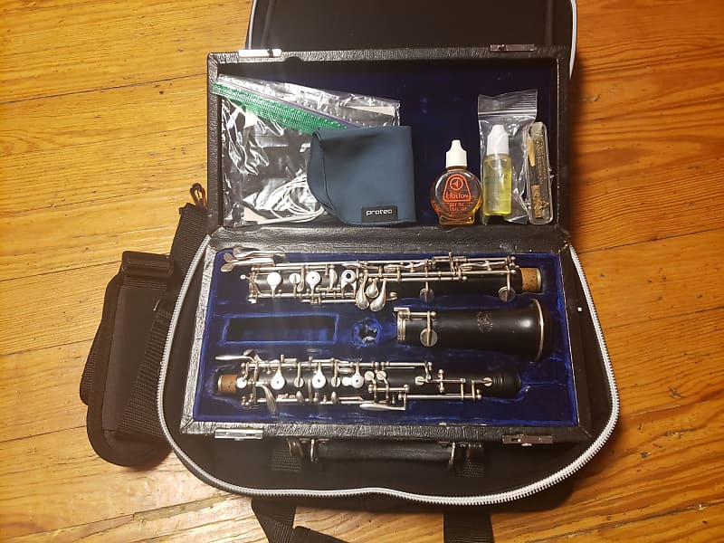 Fox 400 Intermediate Wood Oboe--Serviced, New Kaces LUXE Bag! | Reverb