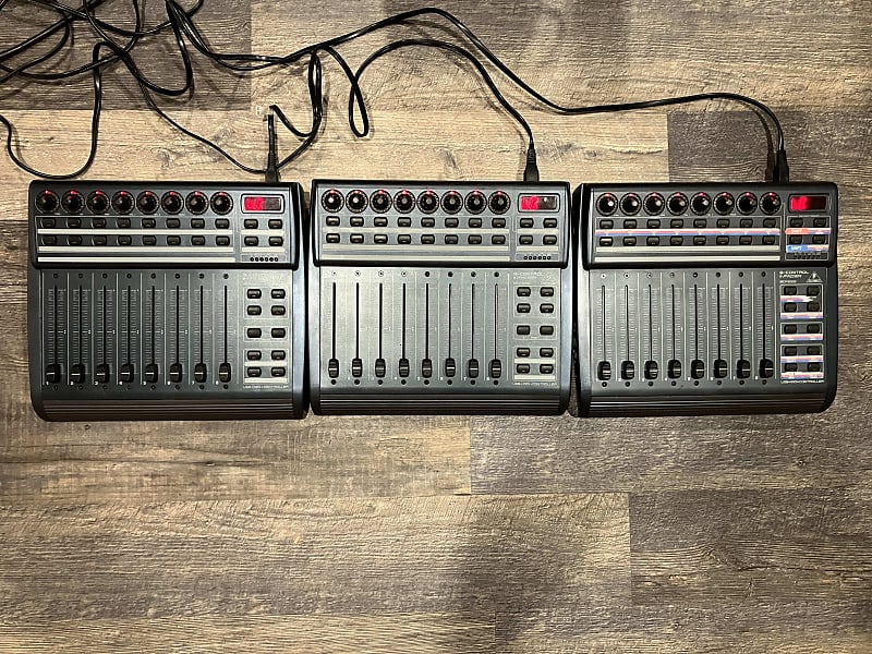 Behringer B-Control BCF2000 USB MIDI DAW Fader Controller | Reverb