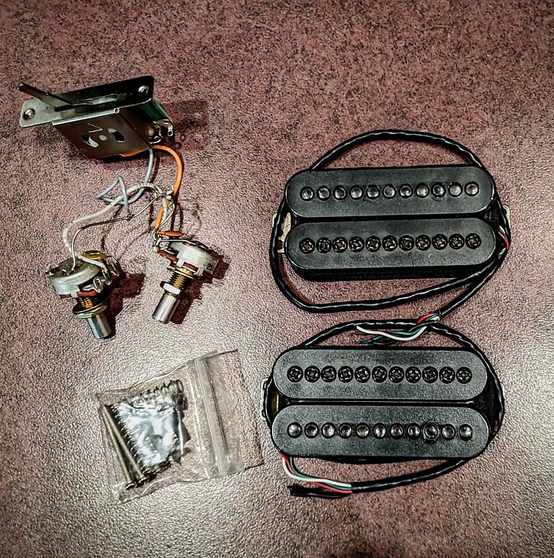 CARVIN C22B 1 C22N 1 PICKUPS BLACK | Reverb UK