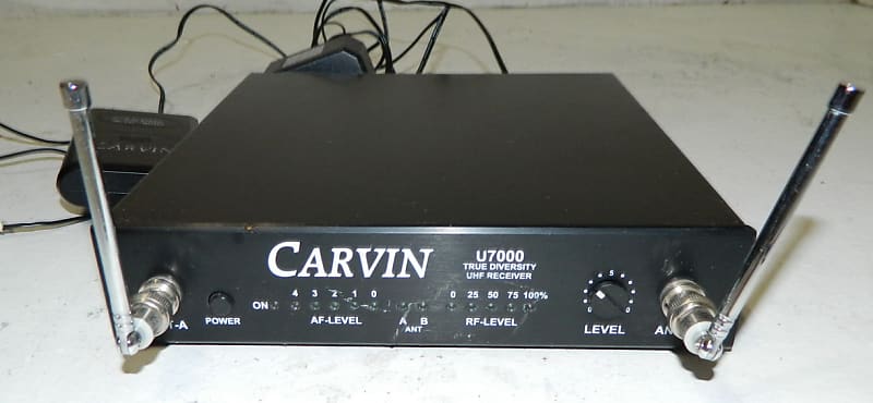 Carvin U7000 UHF diversity receiver with body pack | Reverb