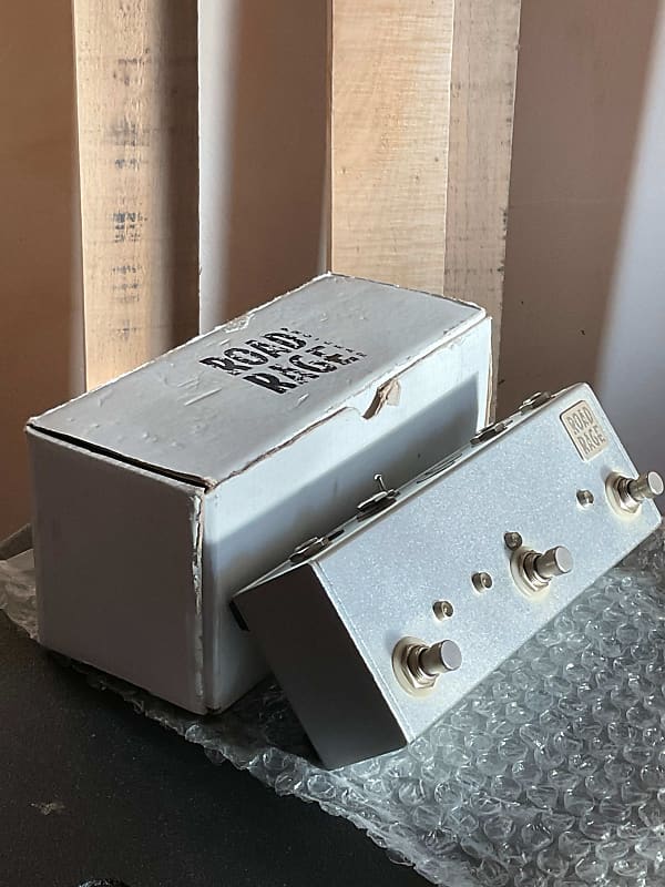 Road Rage Custom A/B/Y with Tuner output | Reverb