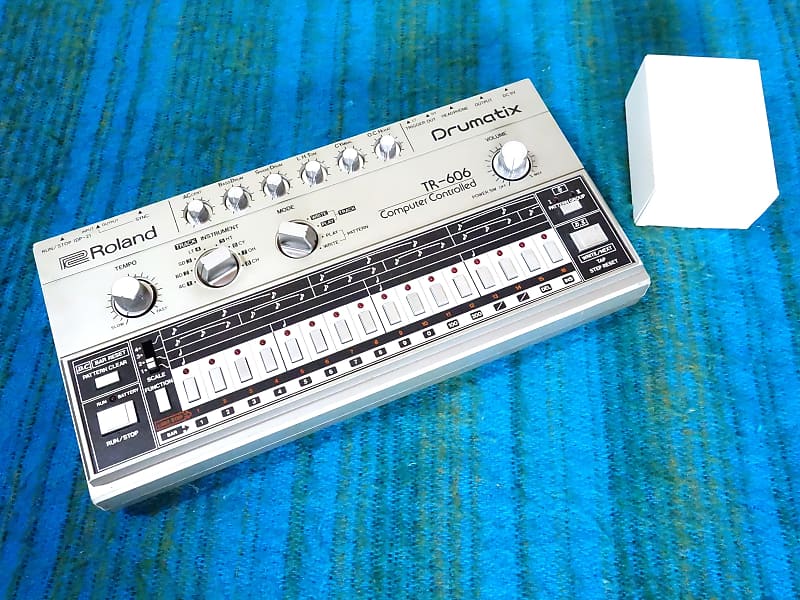 Roland TR-606 Drumatix Drum Machine - Serviced - LT/HT | Reverb España