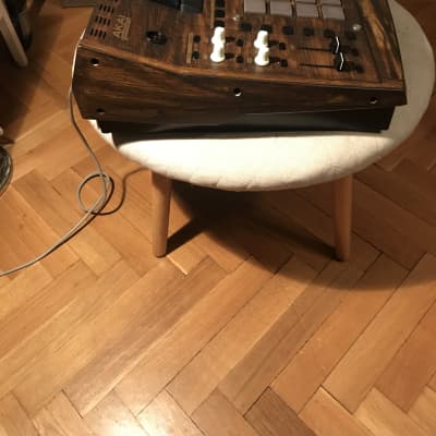 AKAI MPC 4000 CUSTOM "WOOD" STYLE IN LIKE A NEW CONDITION | Reverb