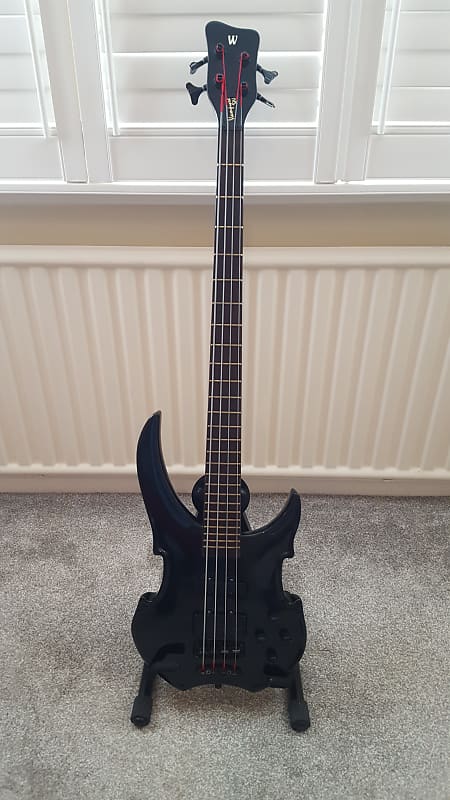 Original Warwick Vampyre SN4 Bass With Casket Case | Reverb