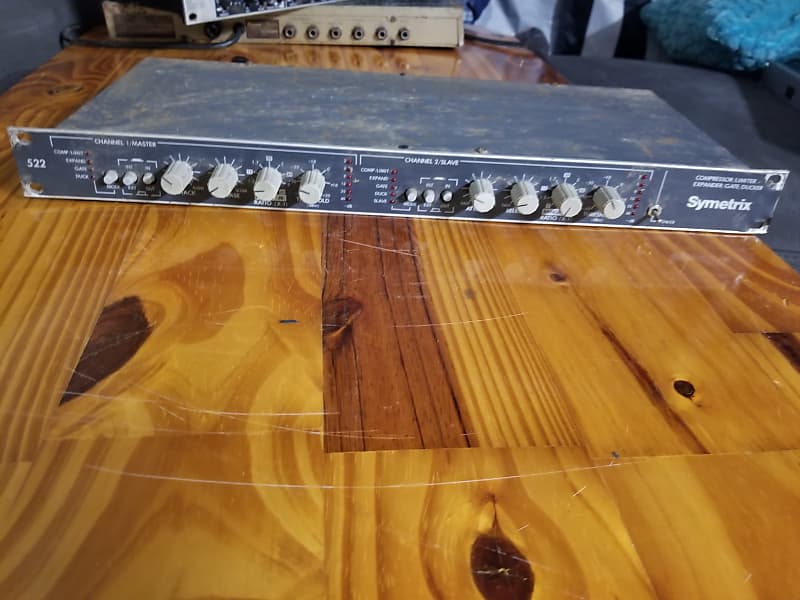 Symetrix compressor/limiter/expander/gate/ducker Cl.pressor | Reverb